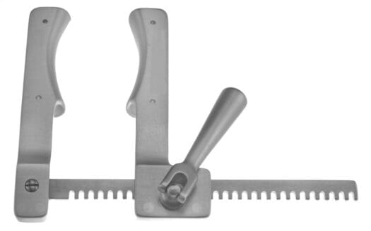 Sternal Retractor - large - BOSS Surgical Instruments