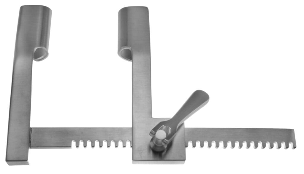 Cooley Sternal Retractor - child 100mm spread - BOSS Surgical Instruments