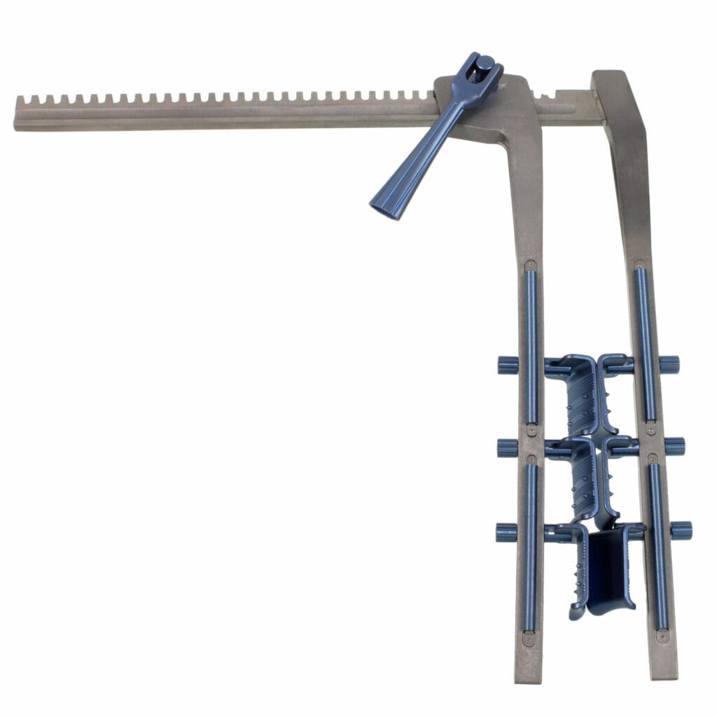 7 1/16" spread Ankeney Sternal Retractor. - adult Ti | Surgical ...